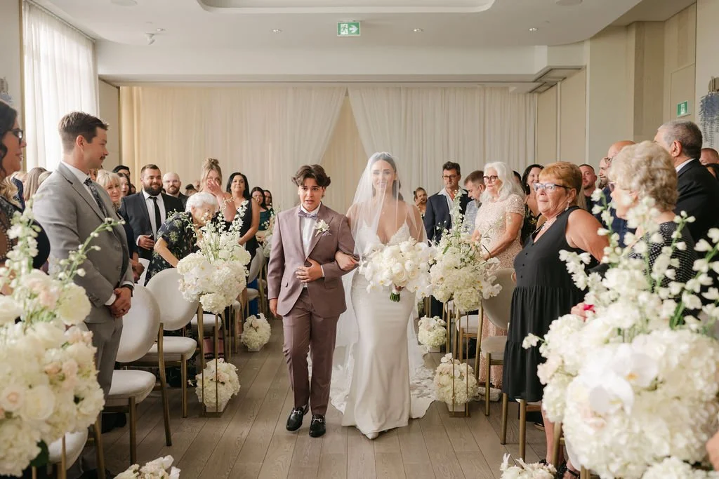 Alyssa + john - modern elegance at the Pearle Hotel — Sue Gallo Designs