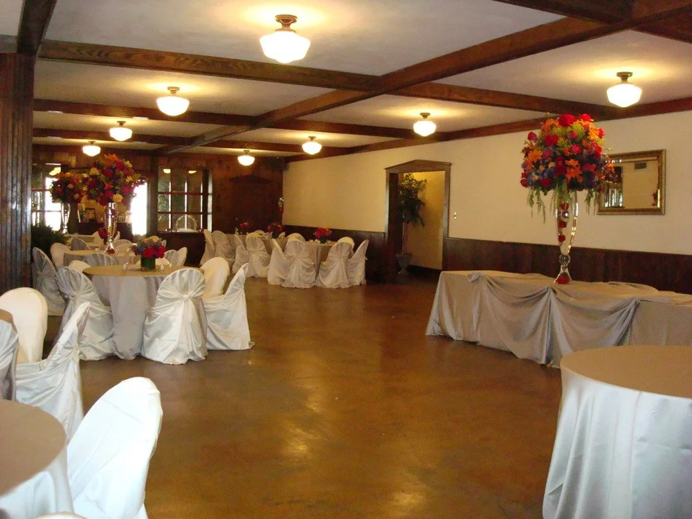 Reception Salon — Southside Preservation Hall