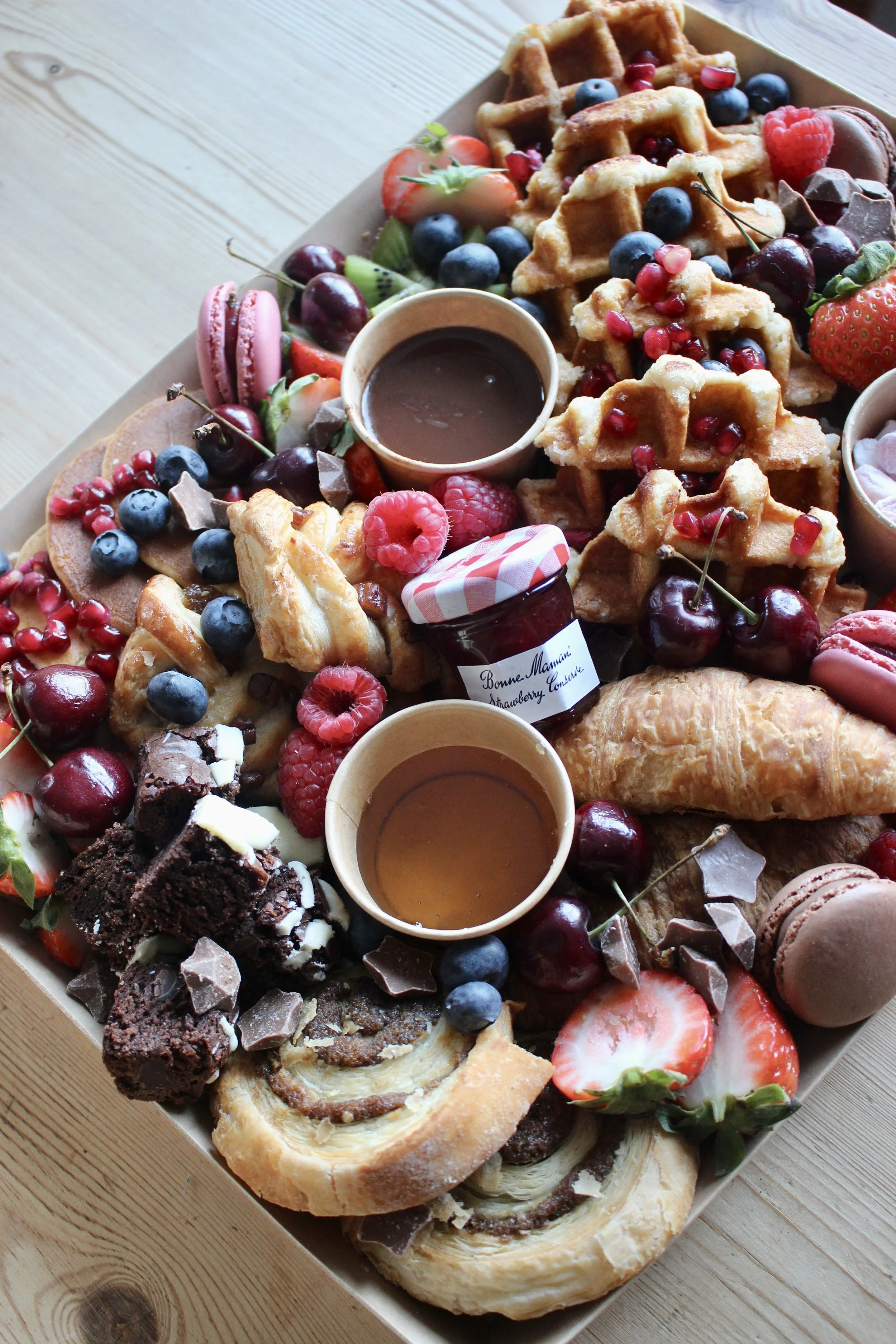 Order Food Platter Boxes Online — EllieJades Kitchen