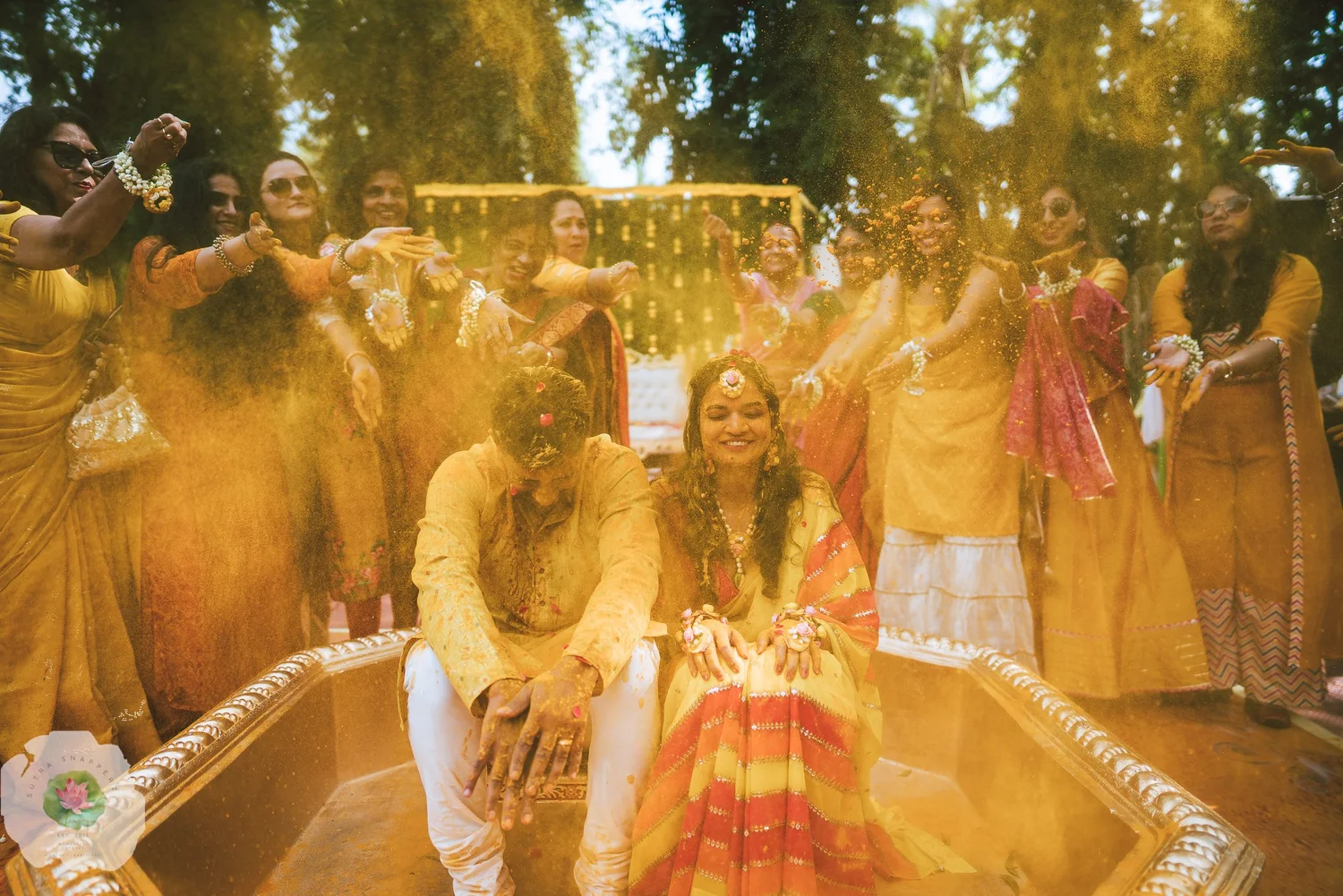 Top tips to plan haldi, mehendi ceremony — Sutra Snapperz