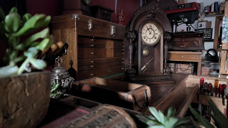 Master Clock Repair