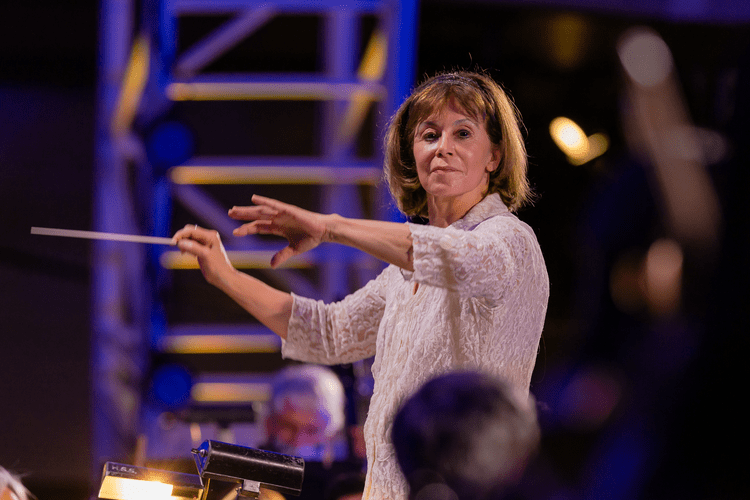 Conductor Emeritus — Hawaiʻi Symphony Orchestra