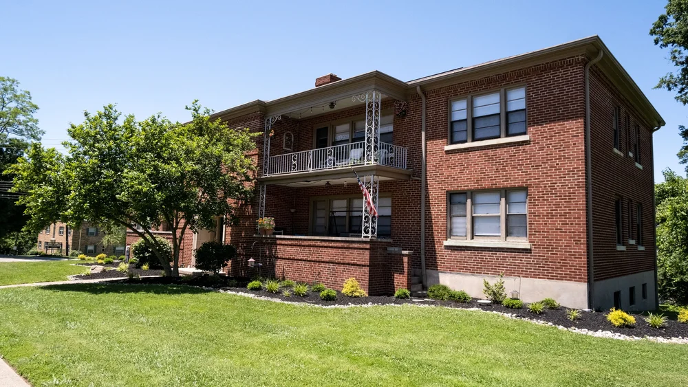 About 1 Courtyard Properties