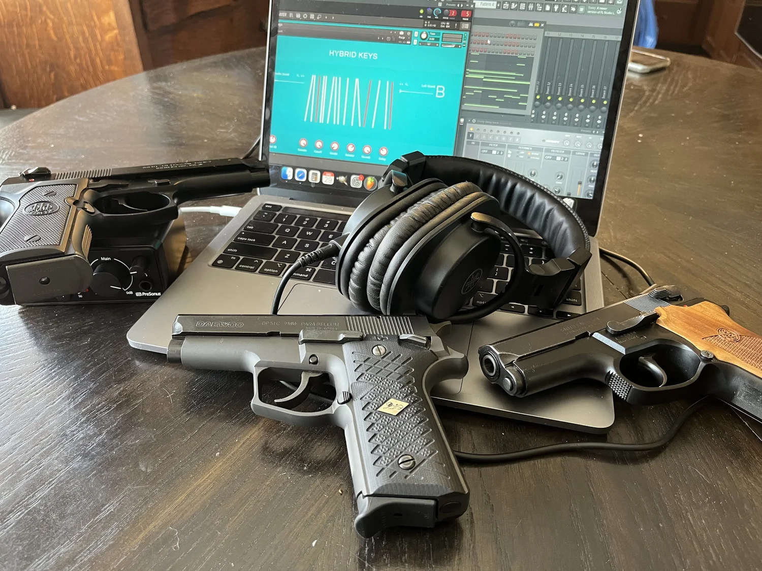 Daewoo DP51 Review: K-Pop Wondernine Remix // Lionheart — Hipster ...