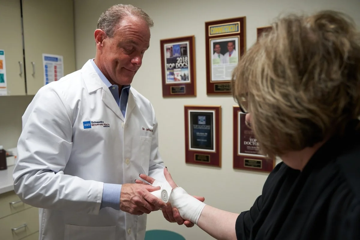 Jeffrey J. Brooks, MD — Orthopaedic Surgery and Sports Medicine Center