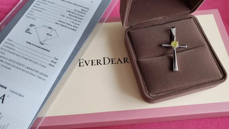 EverDear™ | Memorial Diamonds from Ashes and Hair - from $ 975!