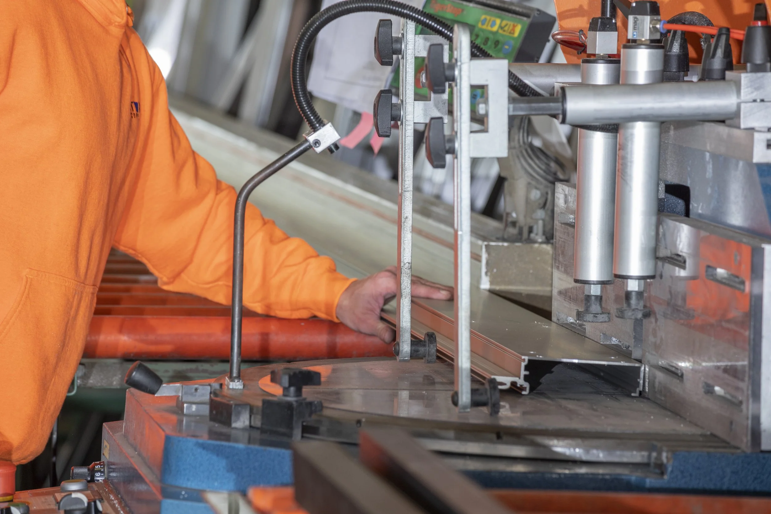 Keystone Glass Omaha | Commercial Glass Services | Custom Glass Solutions