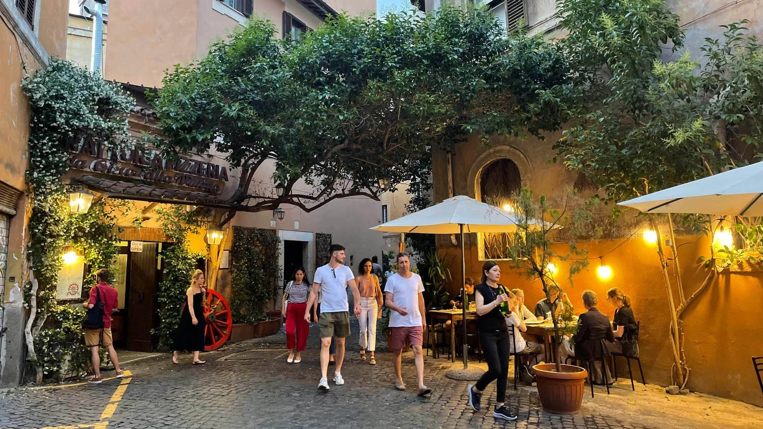 Visiting the Roman Colosseum: advice and tips for 2024 — The Empty Nest ...