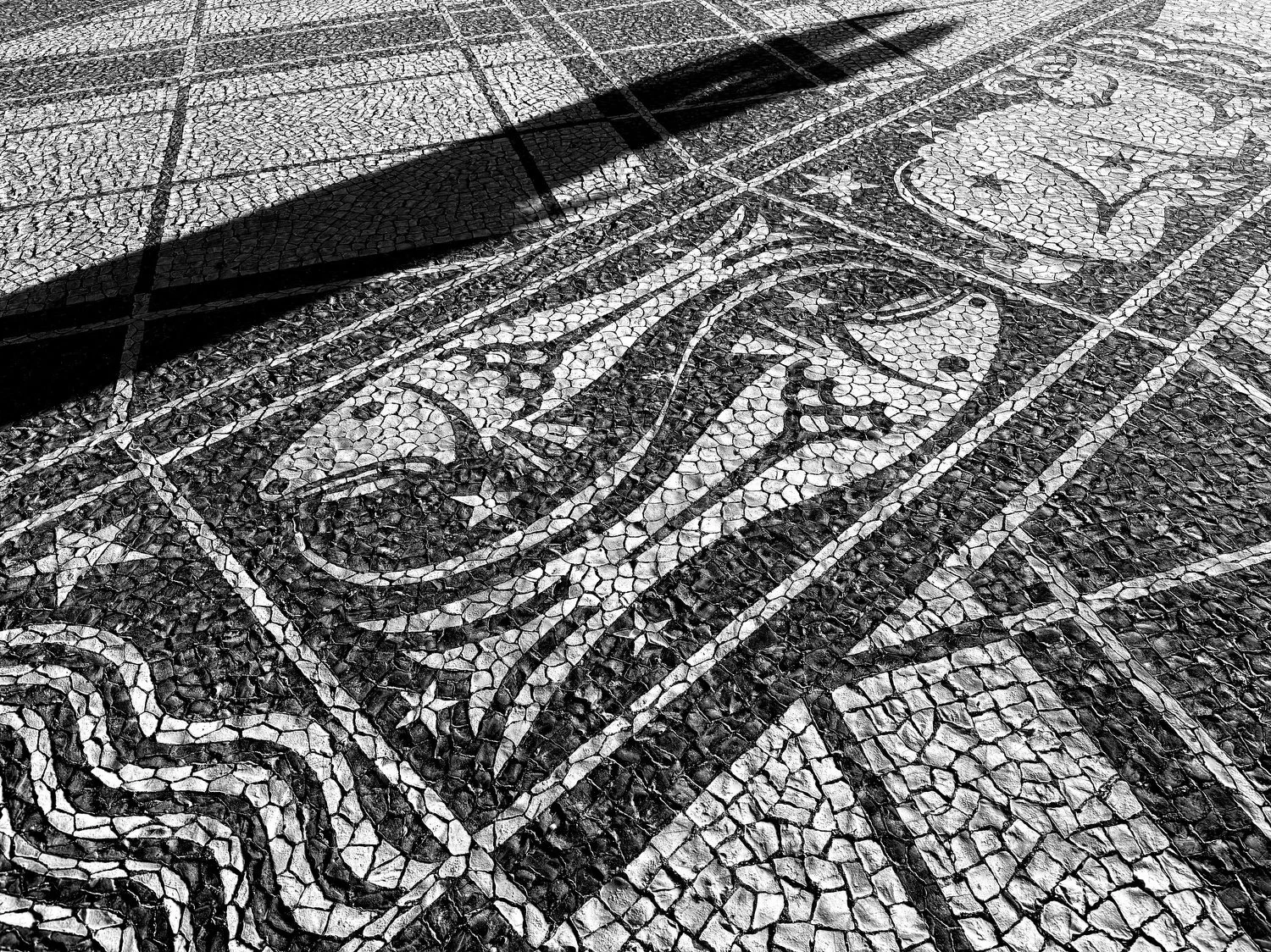 The Art of Portugal’s Stone Pavement — The Empty Nest Explorers