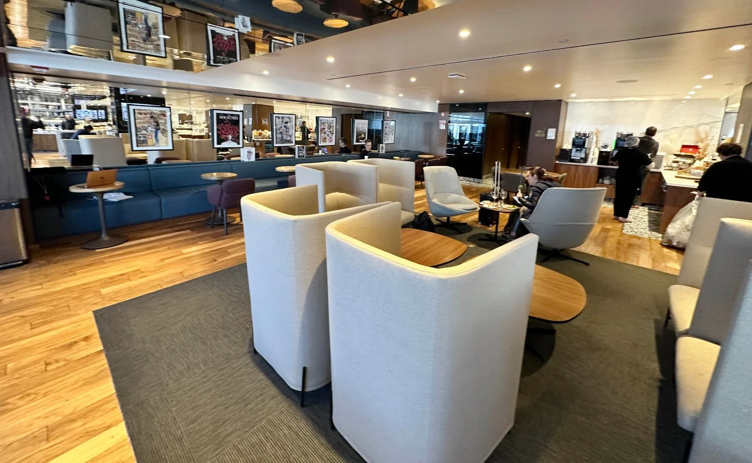 Review of the Primeclass Lounge at JFK Terminal 1 — The Empty Nest ...