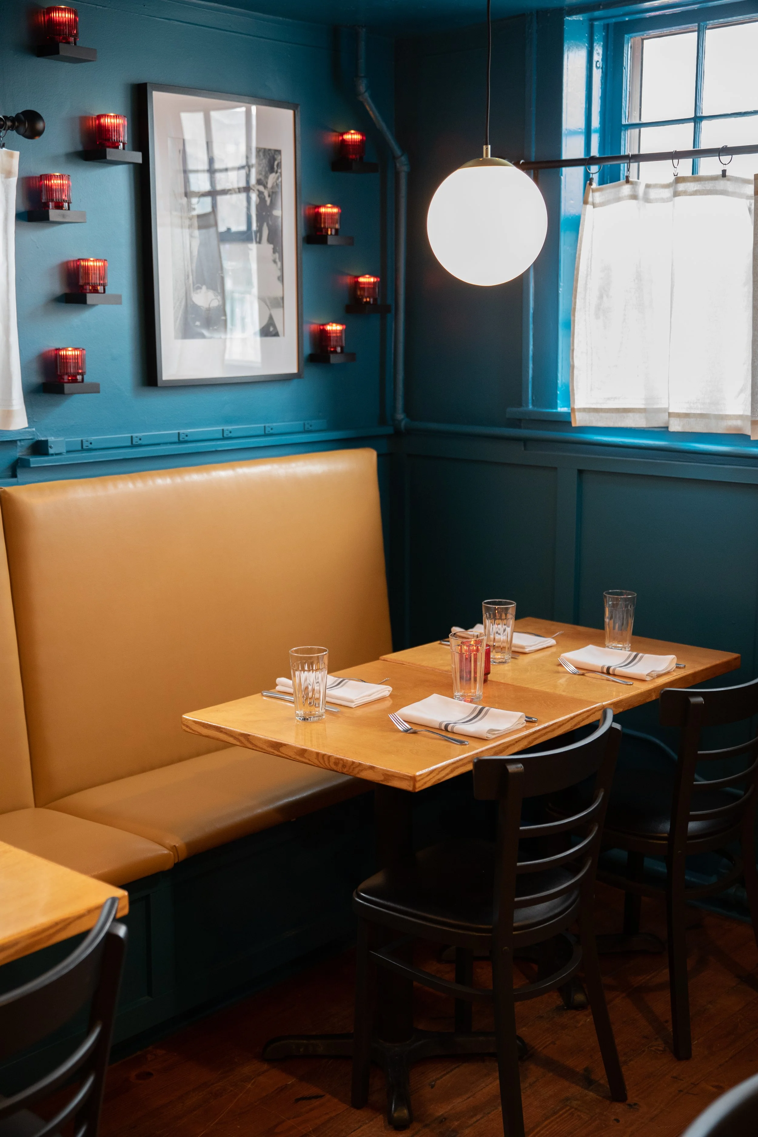 Gus Gus Reservations — Gus Gus