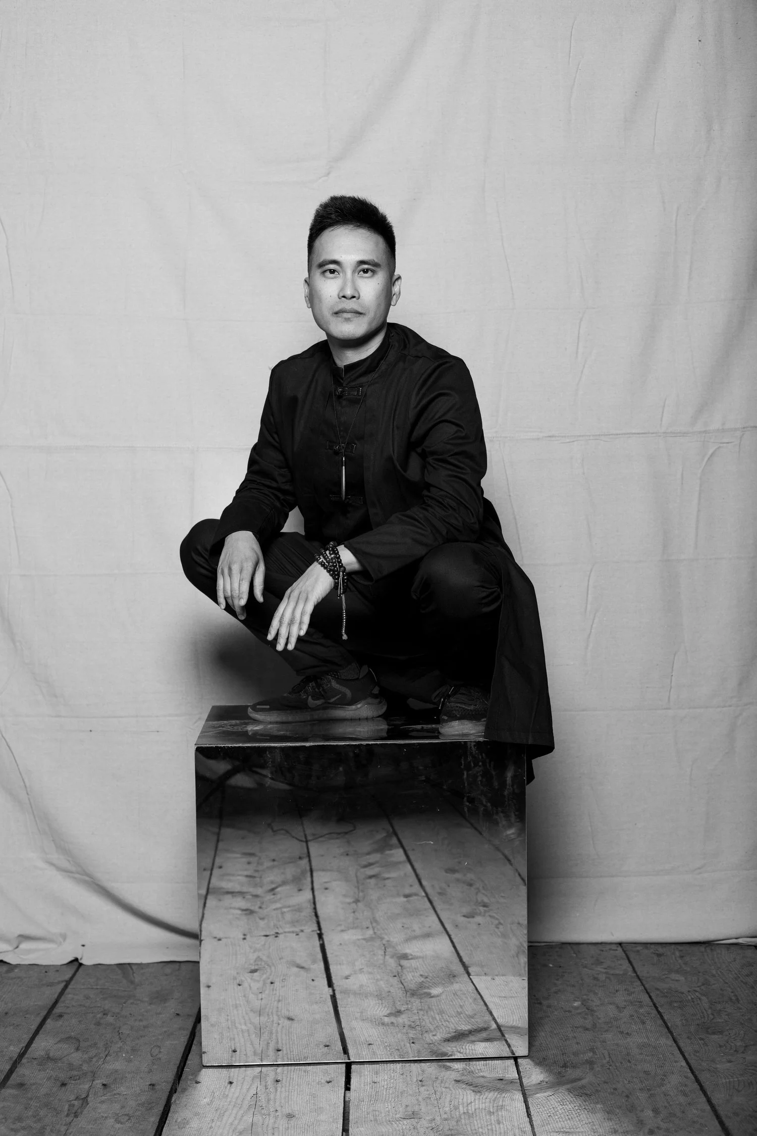 Marcus Woo — Singularity