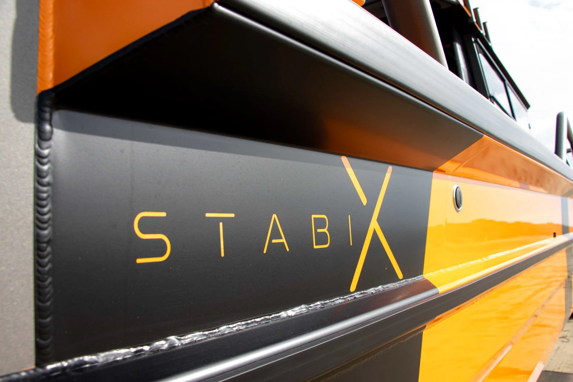 build 0004 — StabiX