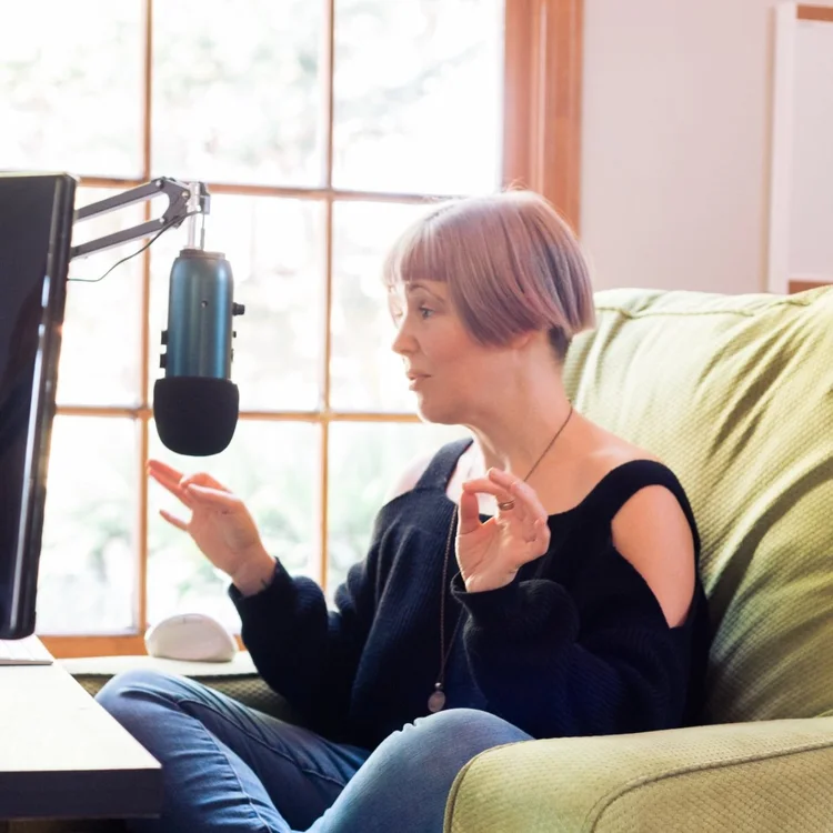 MAKING POLYAMORY WORK