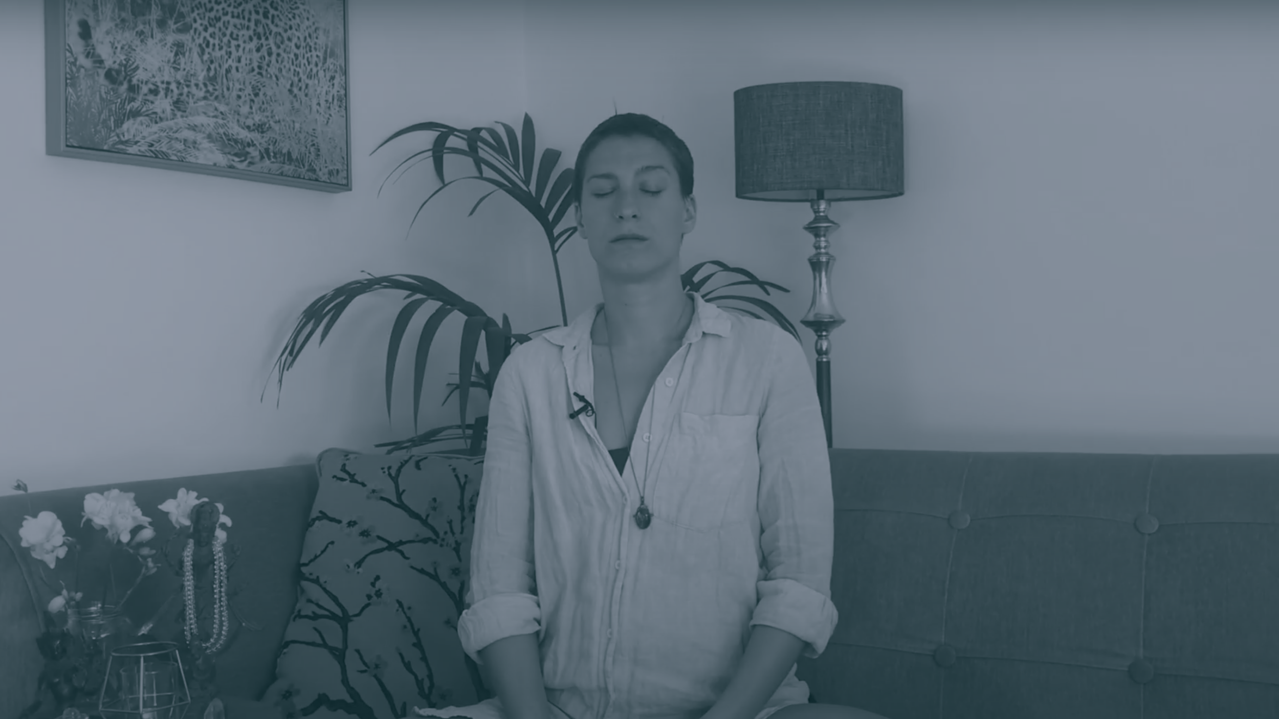 COLLETTE DAVIS — Samāveśa School of Yoga