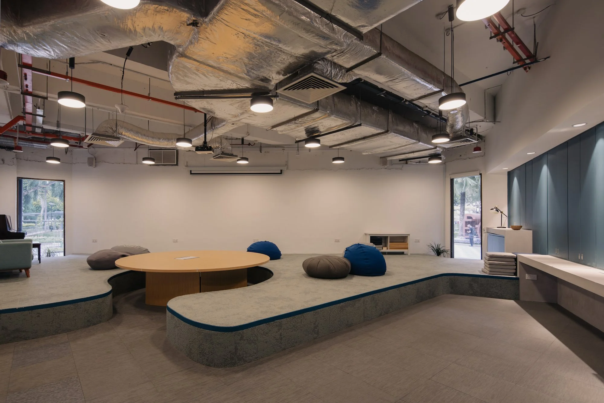 Event Spaces — Common Ground