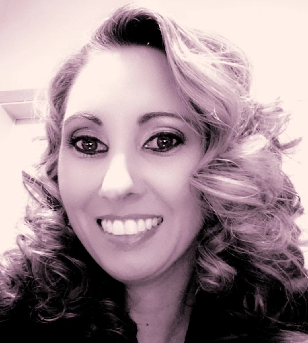 Author Lisa Renne Hutchins