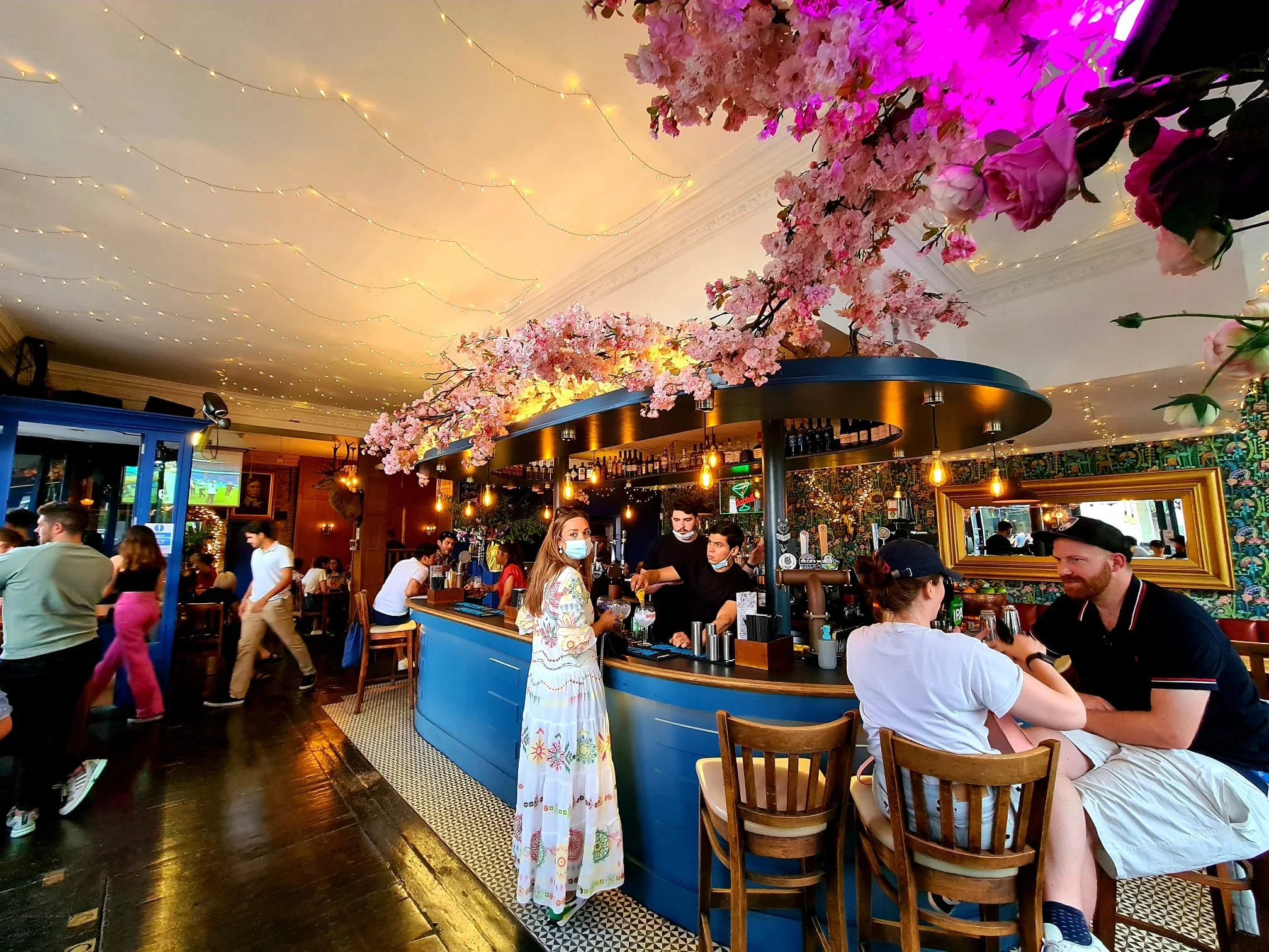 The Rose Pub - The Best Pub in London