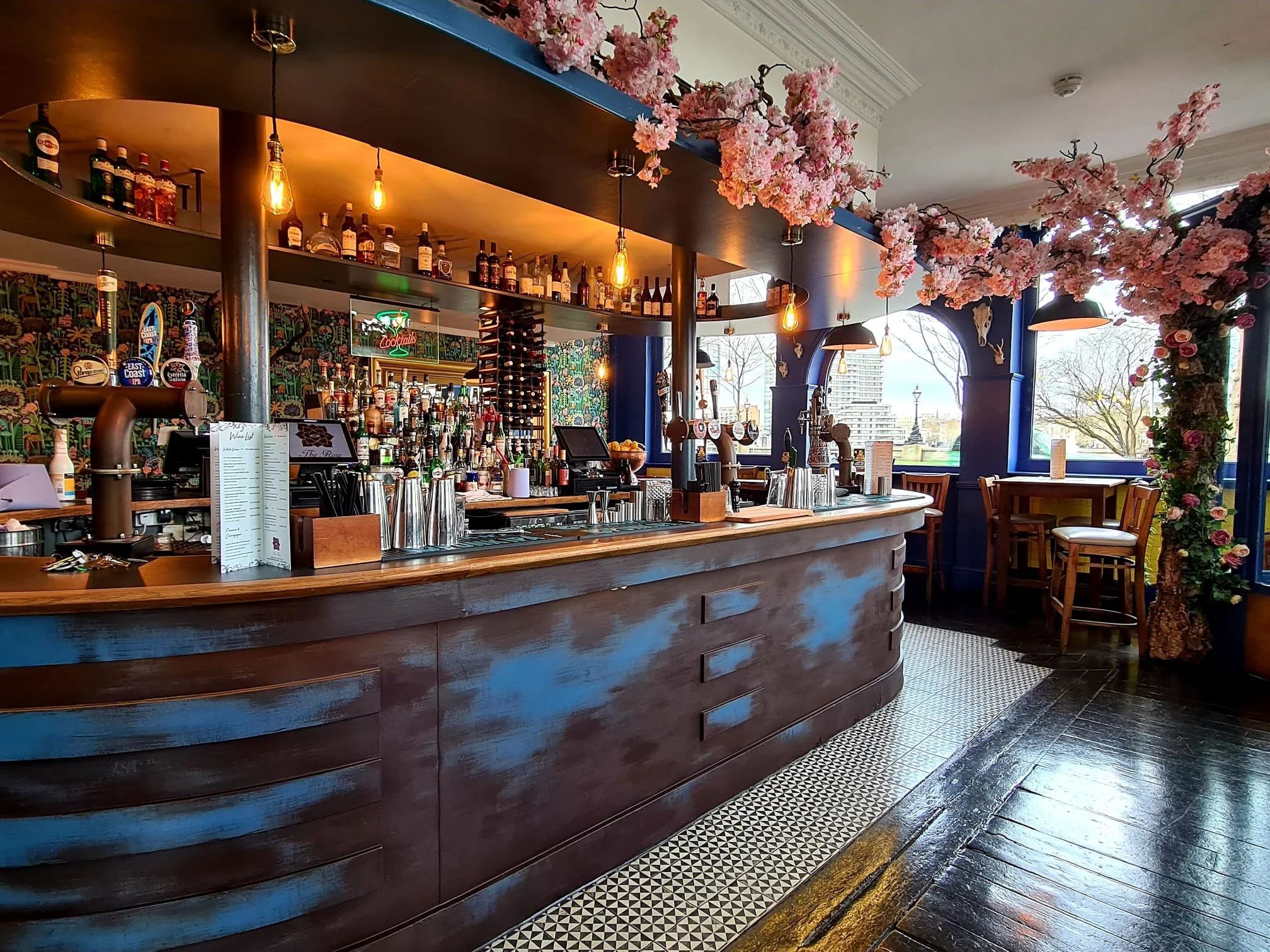 Gallery — The Rose Pub - The Best Pub in London