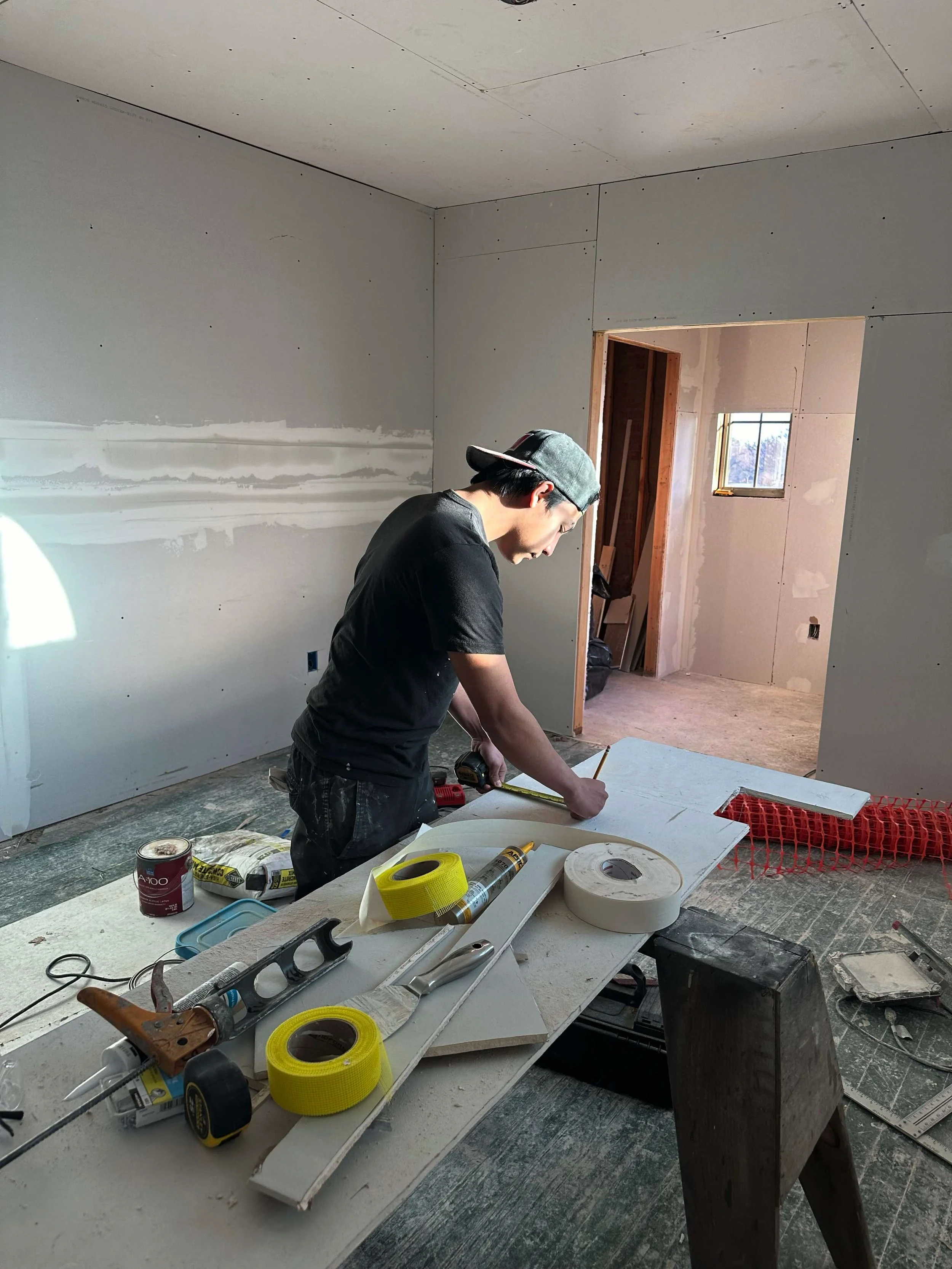 Gallery 2 — House Of Eli