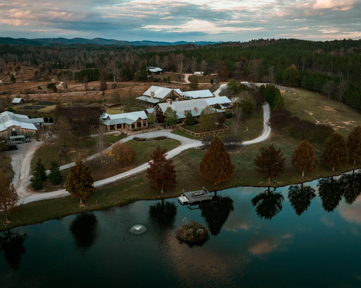 Top Wedding & Event Destination | Otter Creek Farmstead Alabama