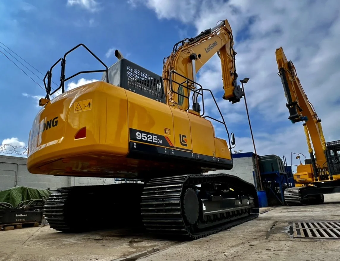 ESCAVATORI LIUGONG — Movinvest