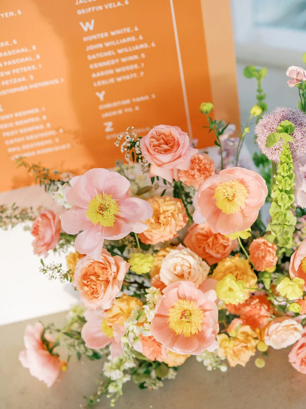Creating a Wedding Color Story with Flowers: Expert Tips for Cohesive ...