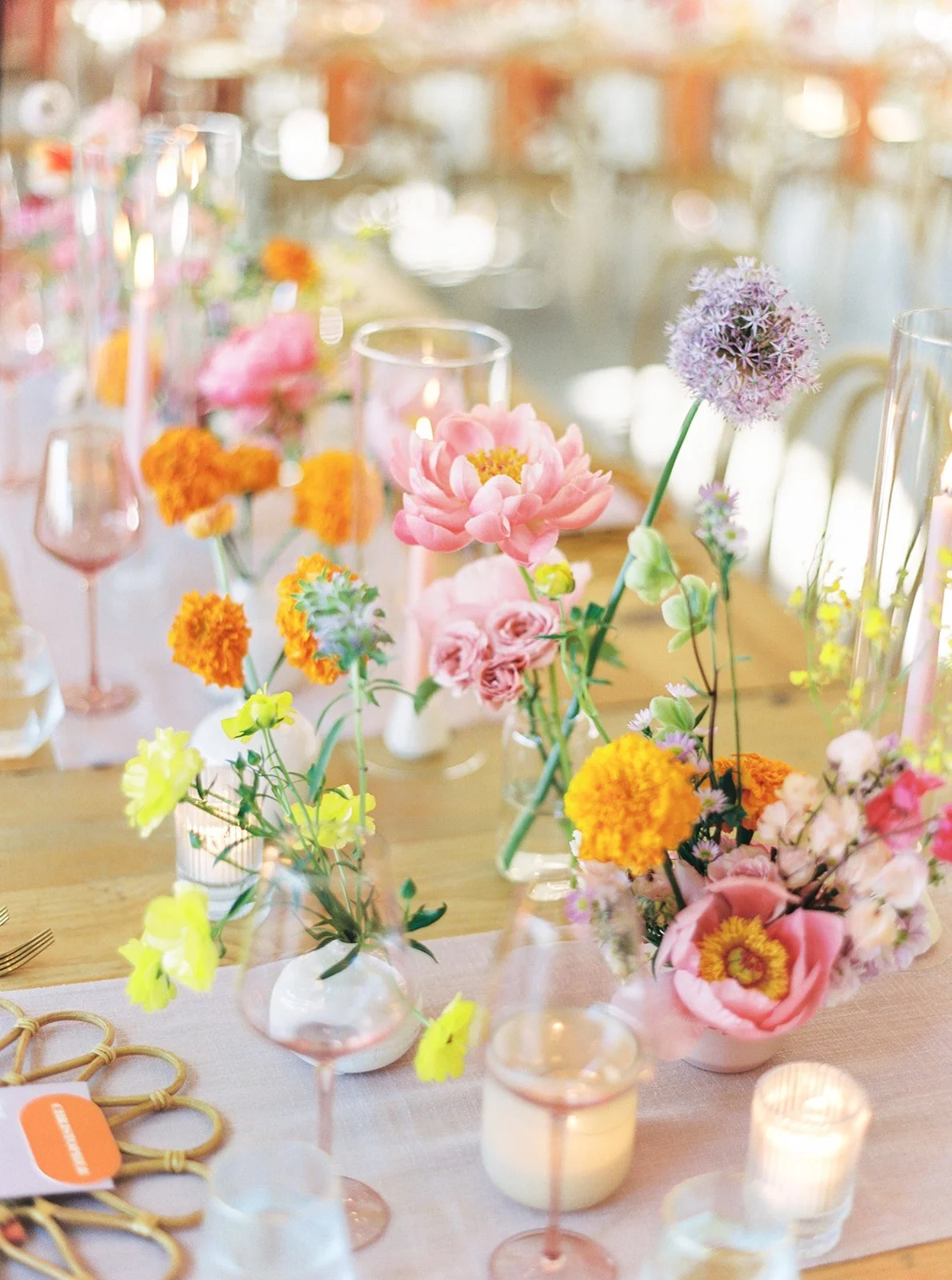 Creating a Wedding Color Story with Flowers: Expert Tips for Cohesive ...
