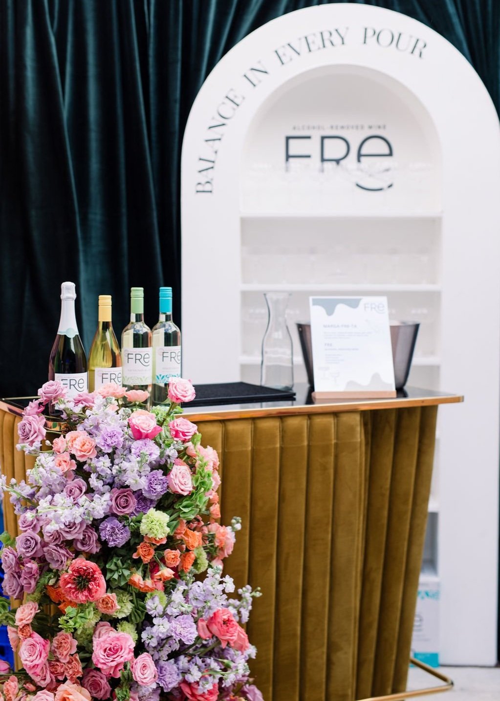 How Floral Design Elevates the Corporate Event Experience — Remi + Gold