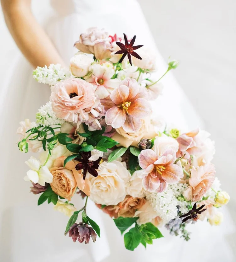 Shapes and Form in Floral Design — Remi + Gold