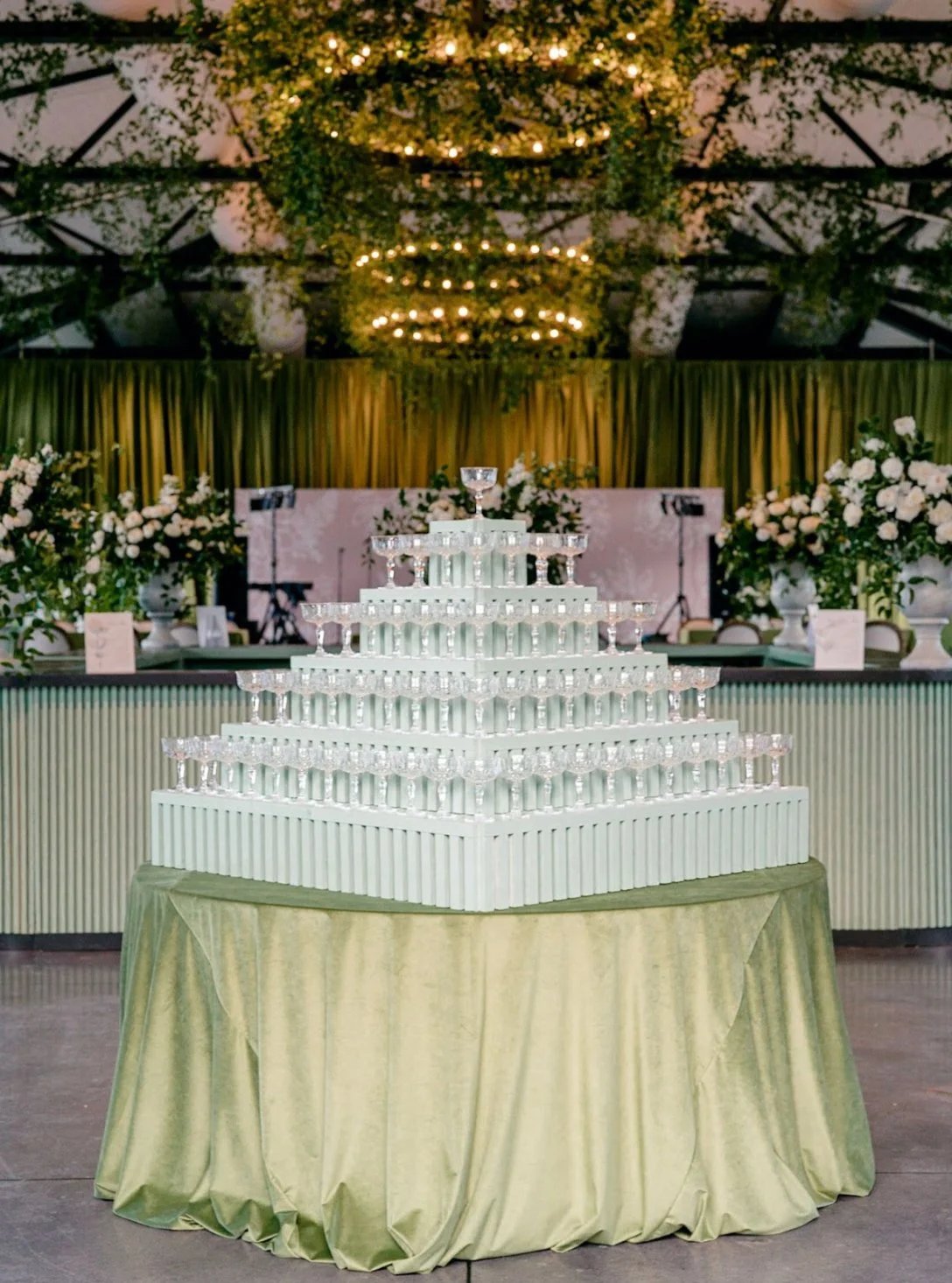 Omni Barton Creek Resort Wedding Florals — Remi + Gold