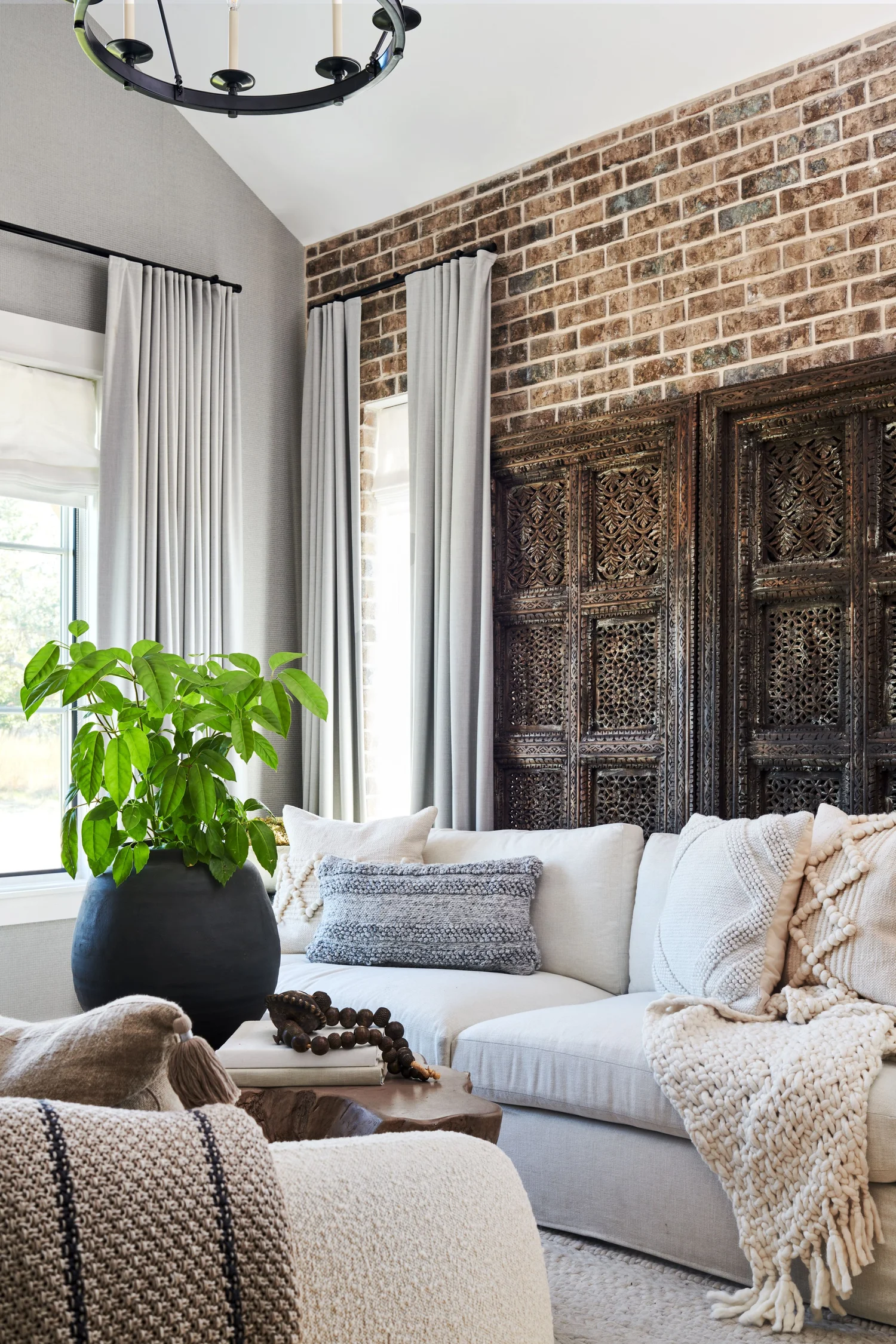 Let's Connect — Mikel Welch