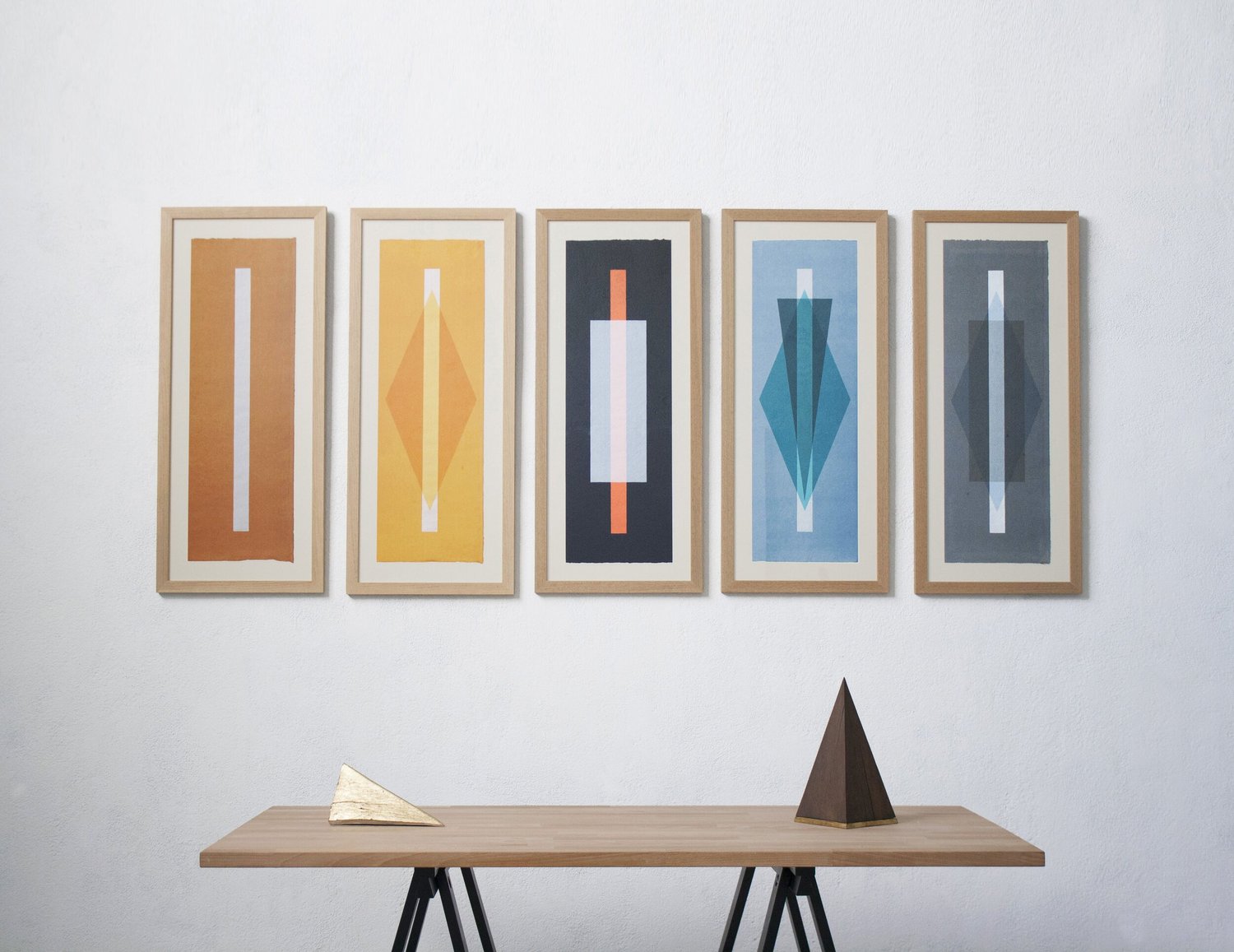Retro Electro — VISUAL CONTRAST | ART + DESIGN STUDIO