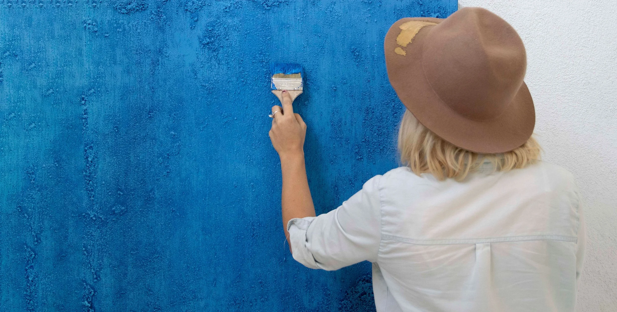 VISUAL CONTRAST | ART + DESIGN STUDIO