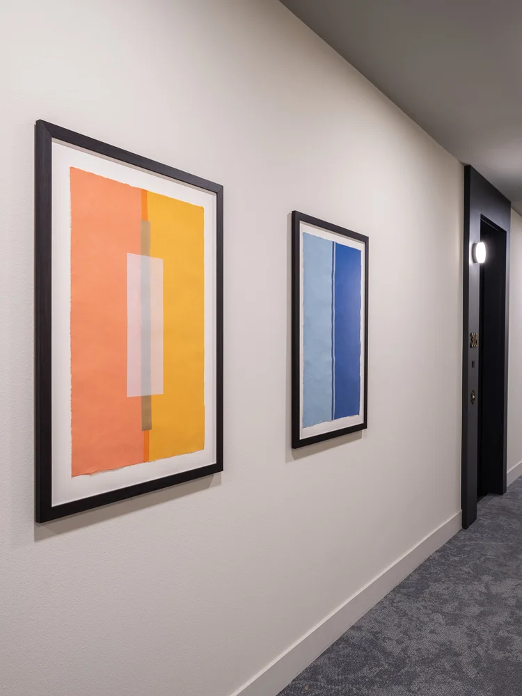Blended Circle — VISUAL CONTRAST | ART + DESIGN STUDIO