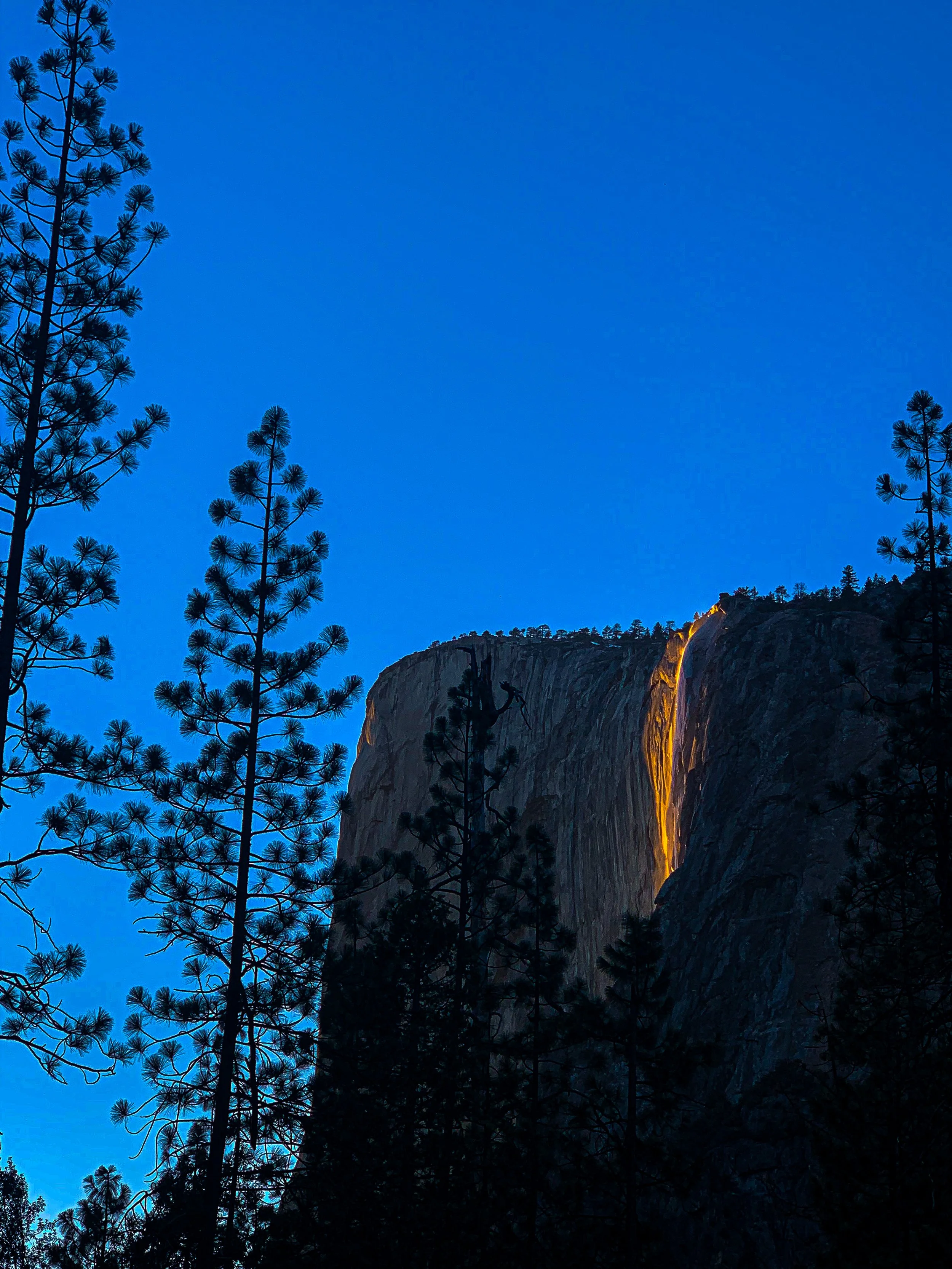 Yosemite's Firefalls — Pacific Adventure Club