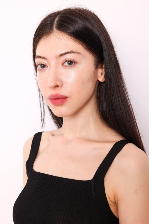 Female Model Posing Guide - 50 Top Poses To Look Like A Pro — By ...