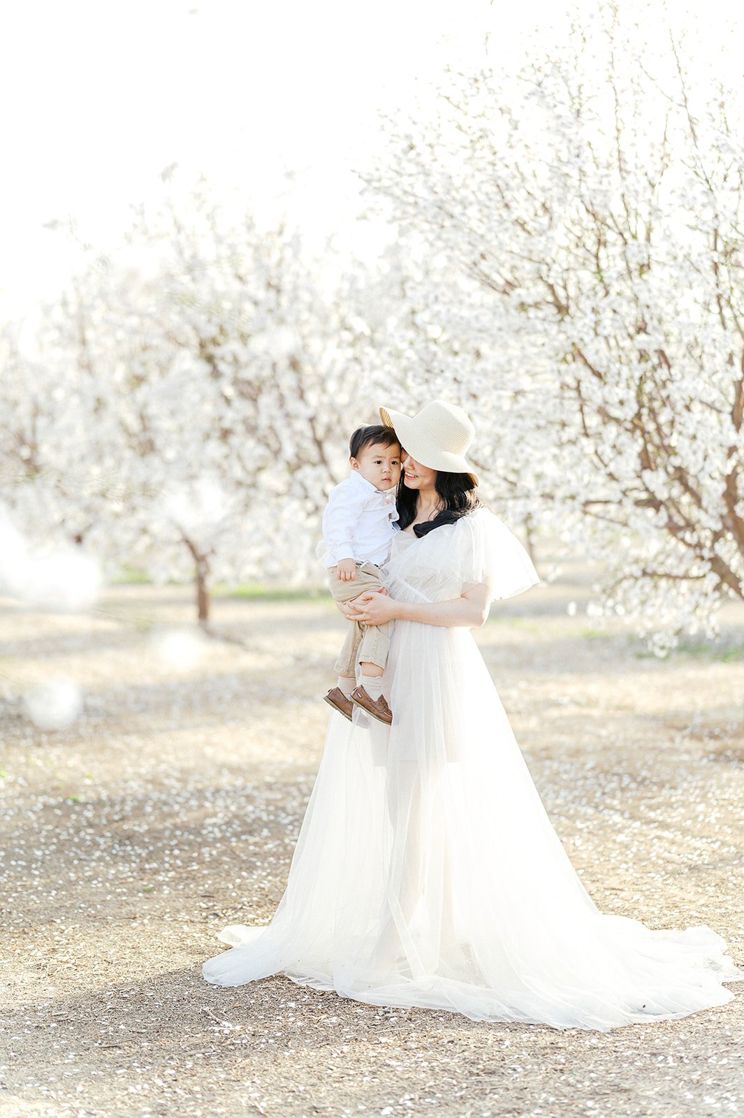 Captivating Tulip Photoshoot Ideas — Megan W Photography
