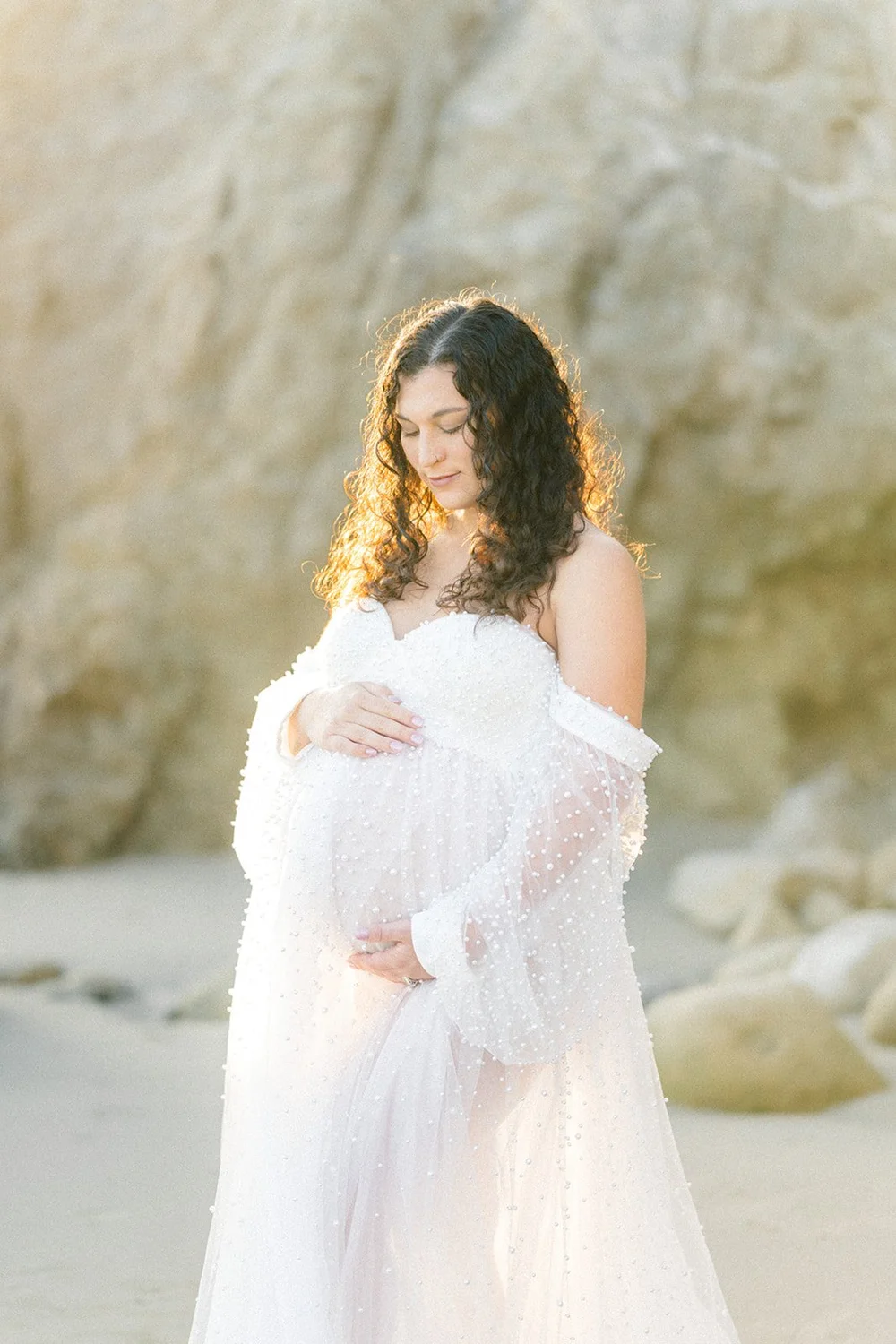 What to Wear: Beach Maternity Photos — Megan W Photography