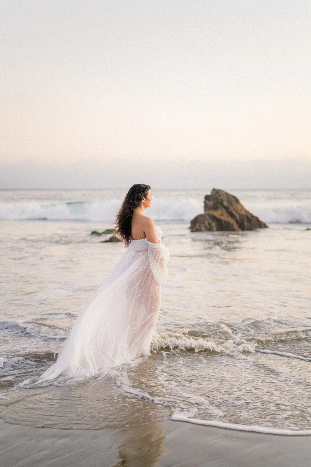 What to Wear: Beach Maternity Photos — Megan W Photography