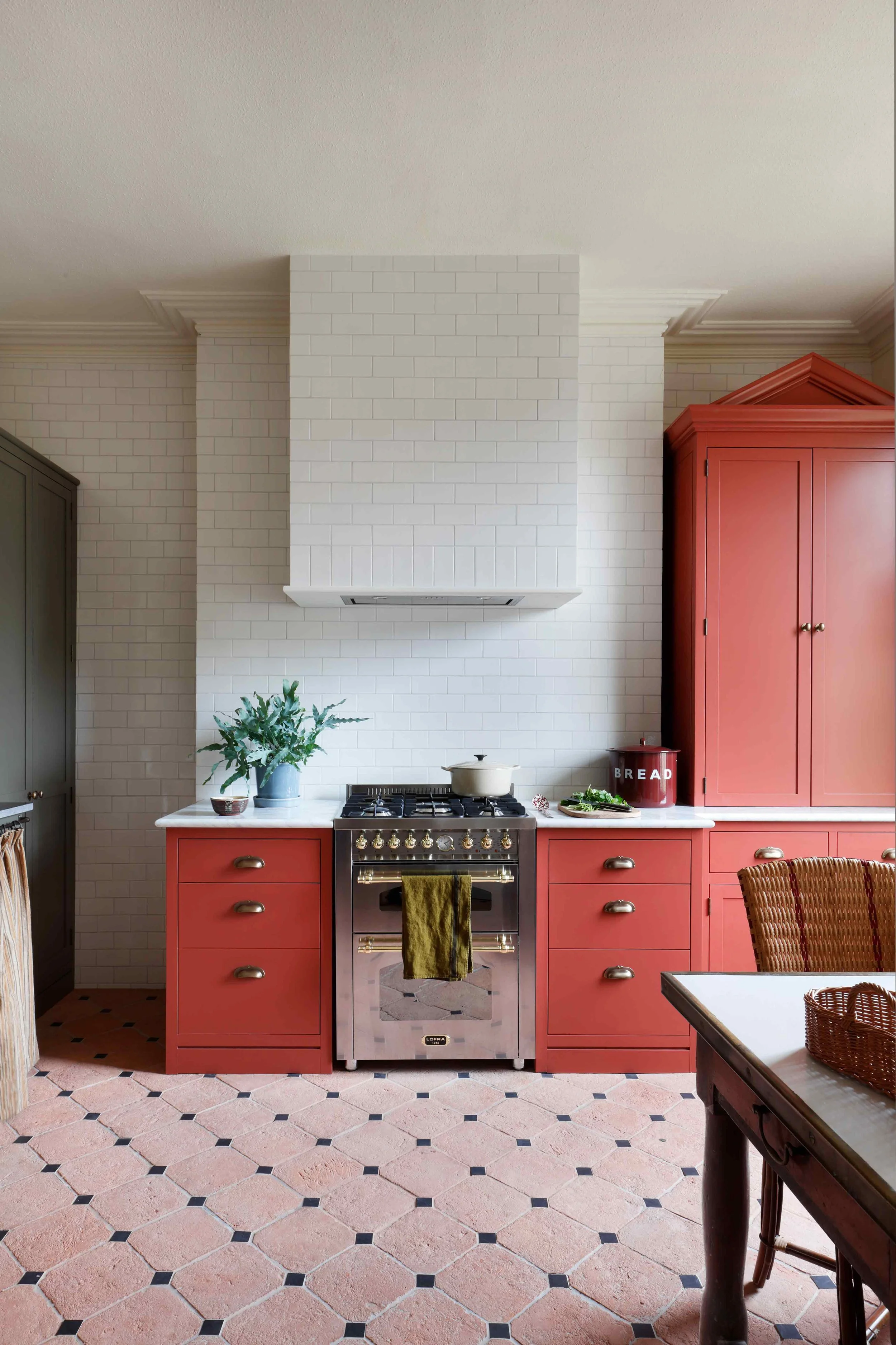 KATIE'S HOUSE — Ham Interiors