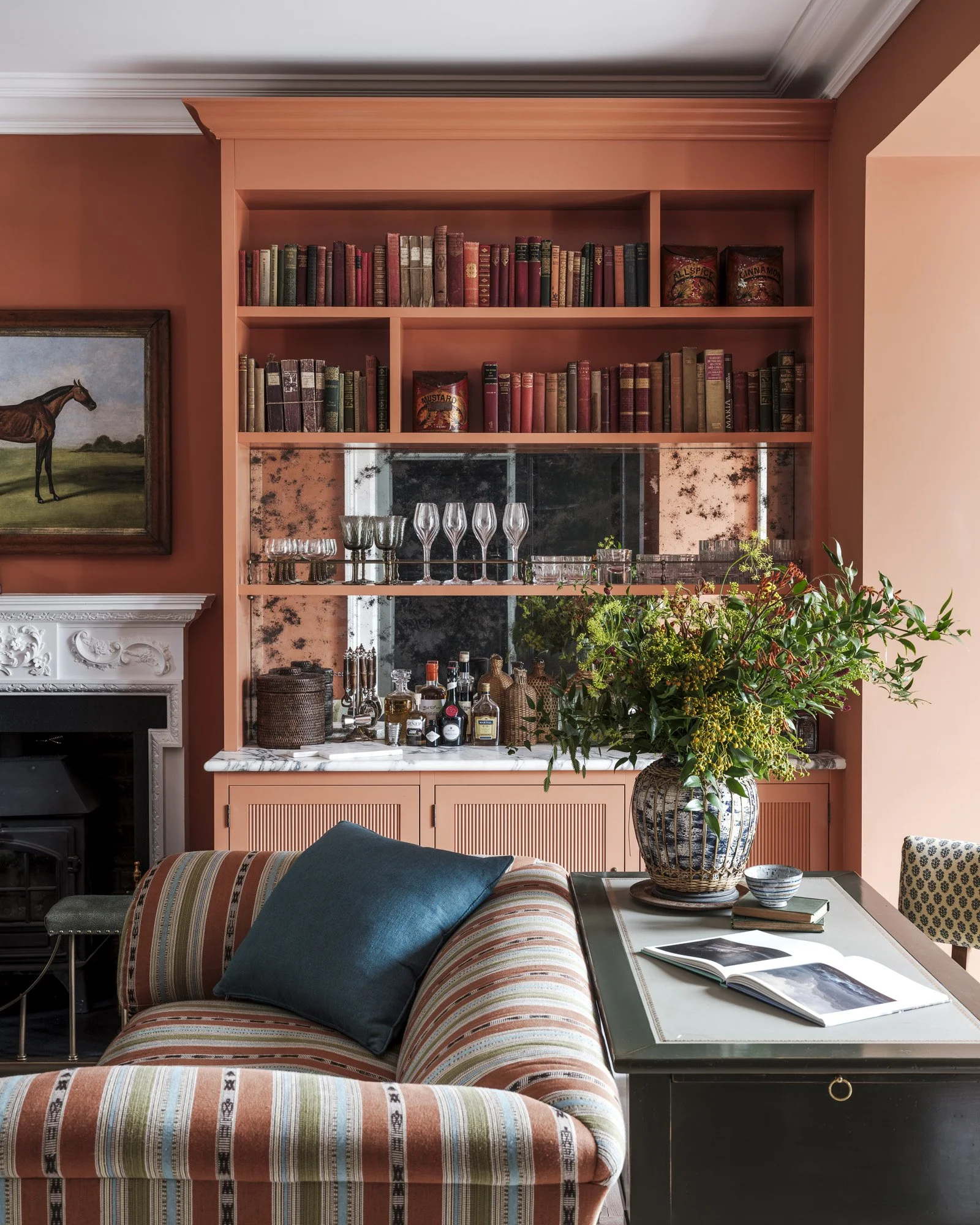 HÁM Interiors