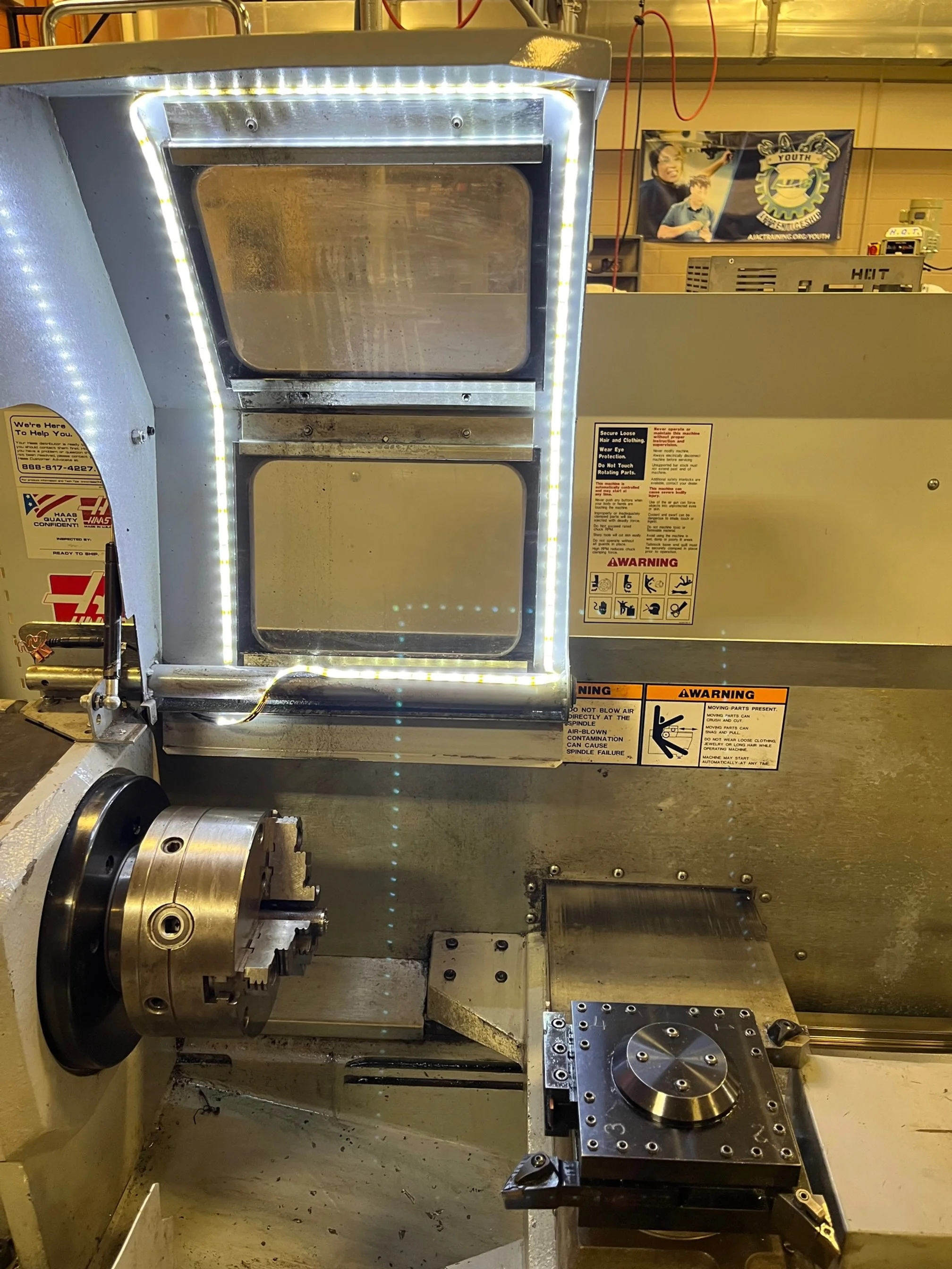 Sno-Isle TECH Lab Tour — Center of Excellence for Aerospace and ...