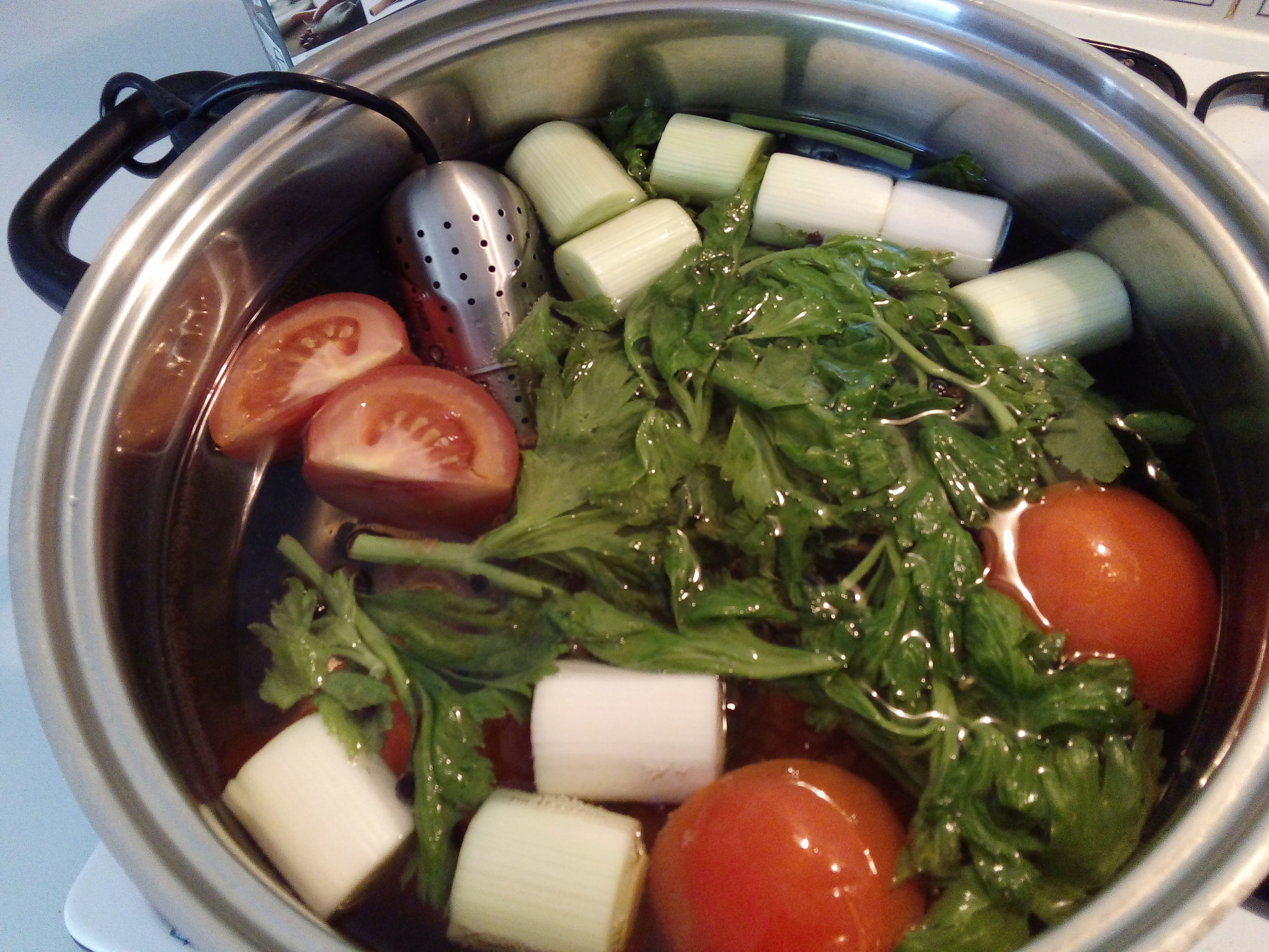 Cooking Without Waste - Fruit and Vegetables Edible Parts — Eat Play ...