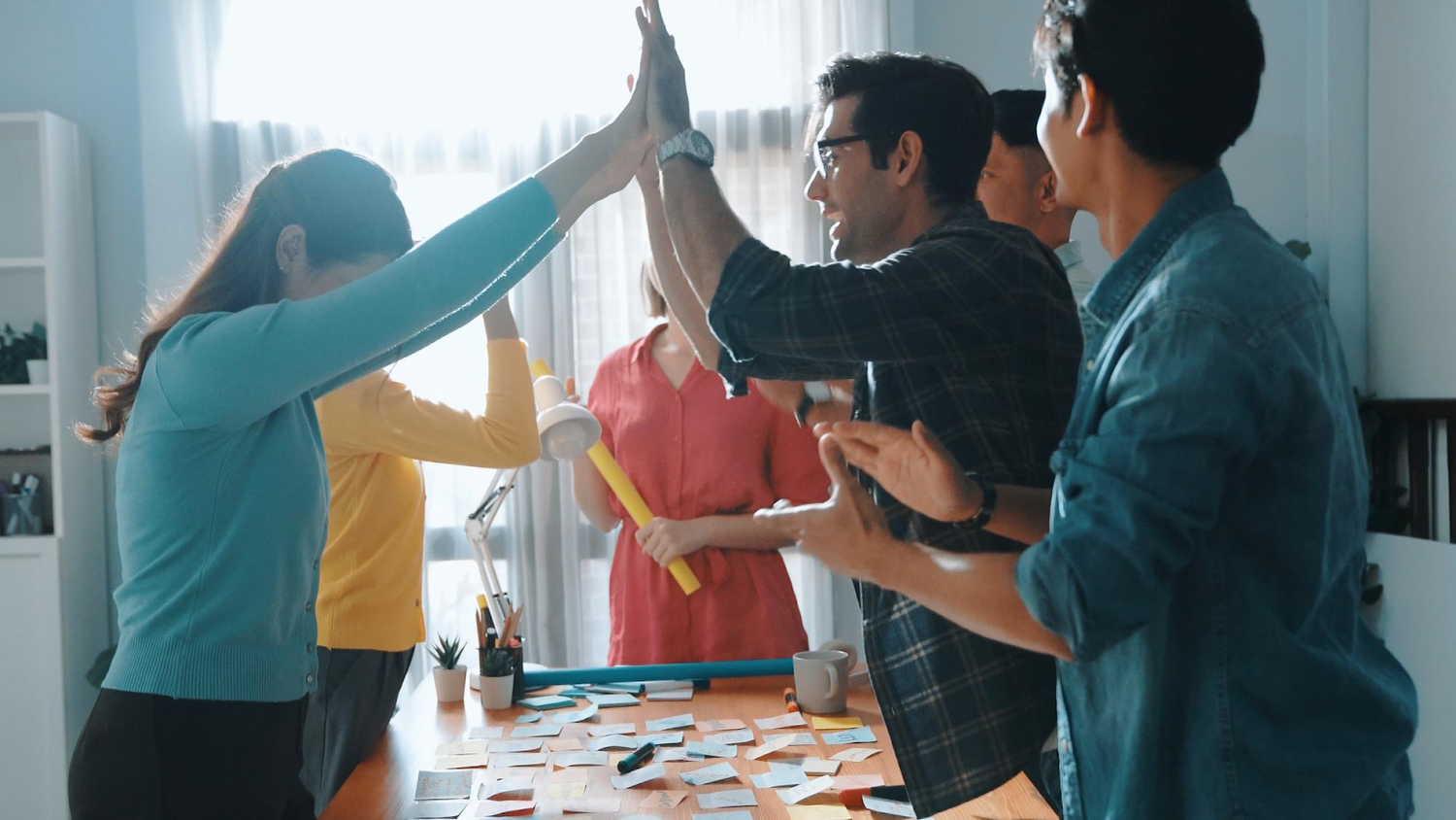 How To Build A Strong Team Culture: 25 Ways For Lasting Success ...