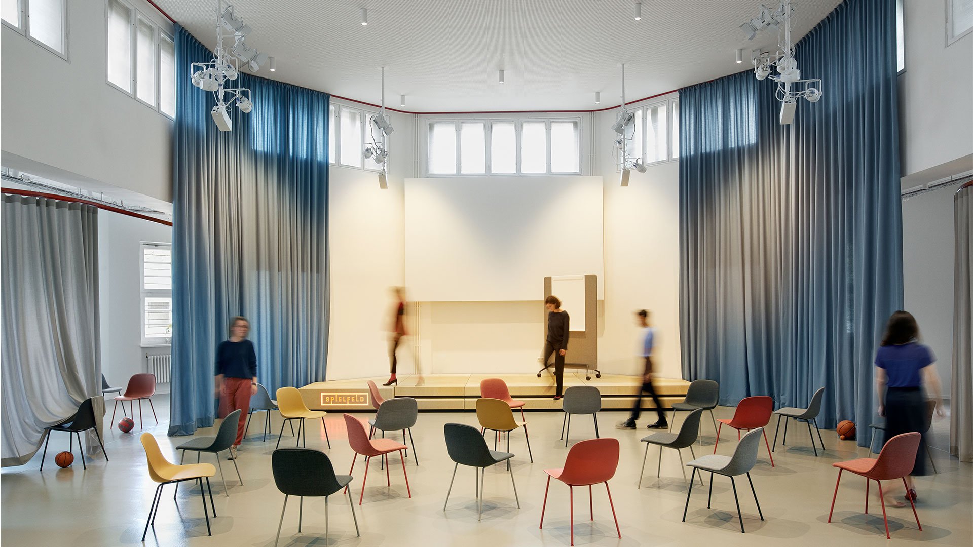 Spielfeld Digital Hub — Studio De Schutter