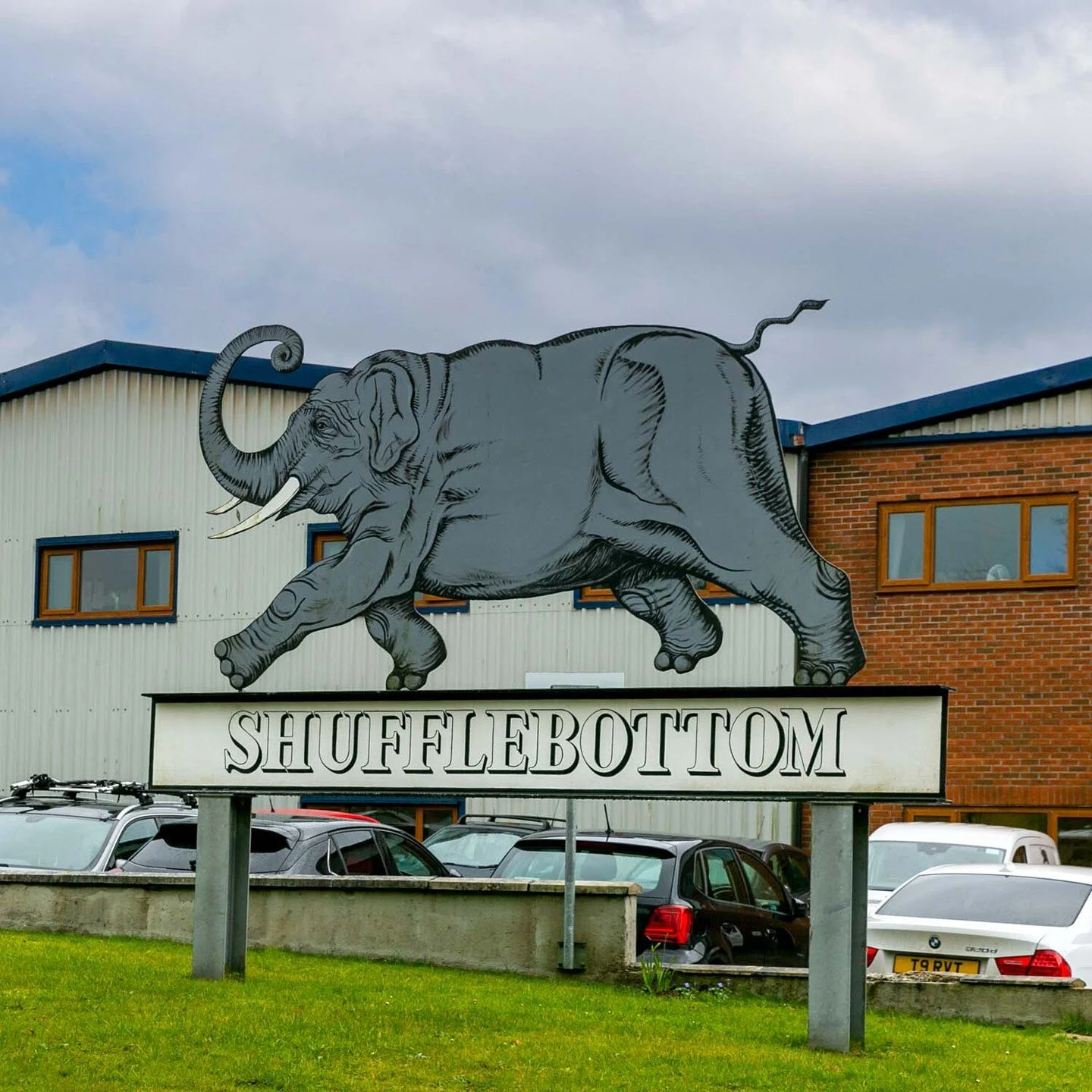 Shufflebottom Ltd | Industrial & Commercial | Agricultural & Equestrian ...