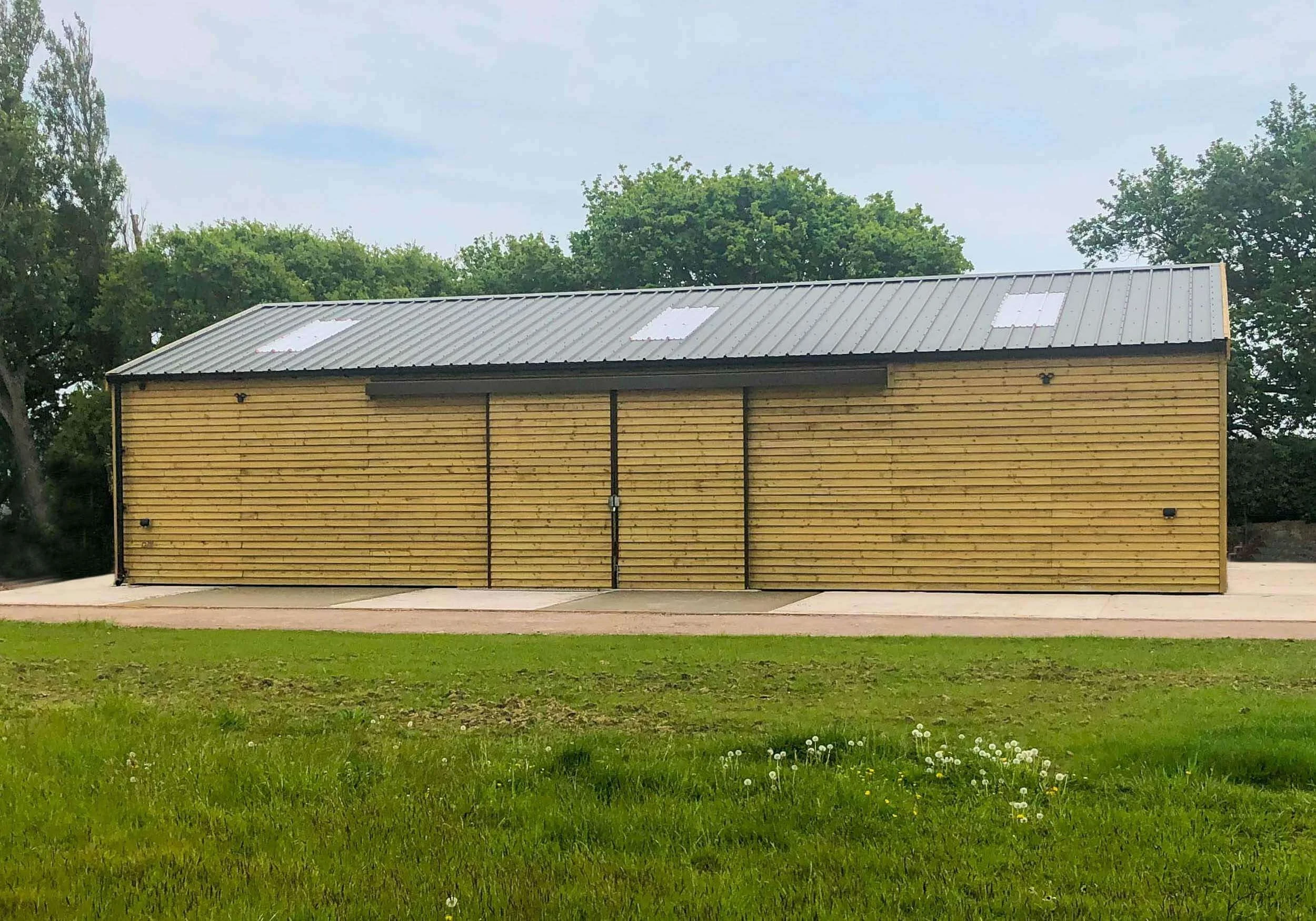 Agricultural & Equestrian steel-framed buildings – Shufflebottom Ltd
