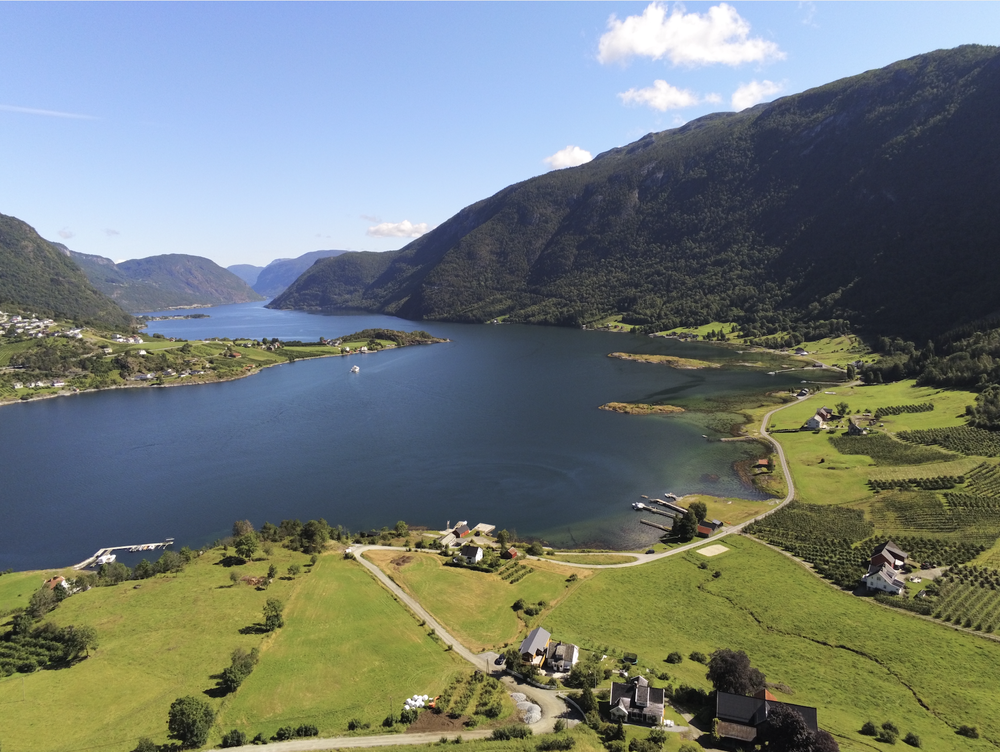 Boat & Bike — Beautiful Roundtrip Along The Sognefjord — Fjord X