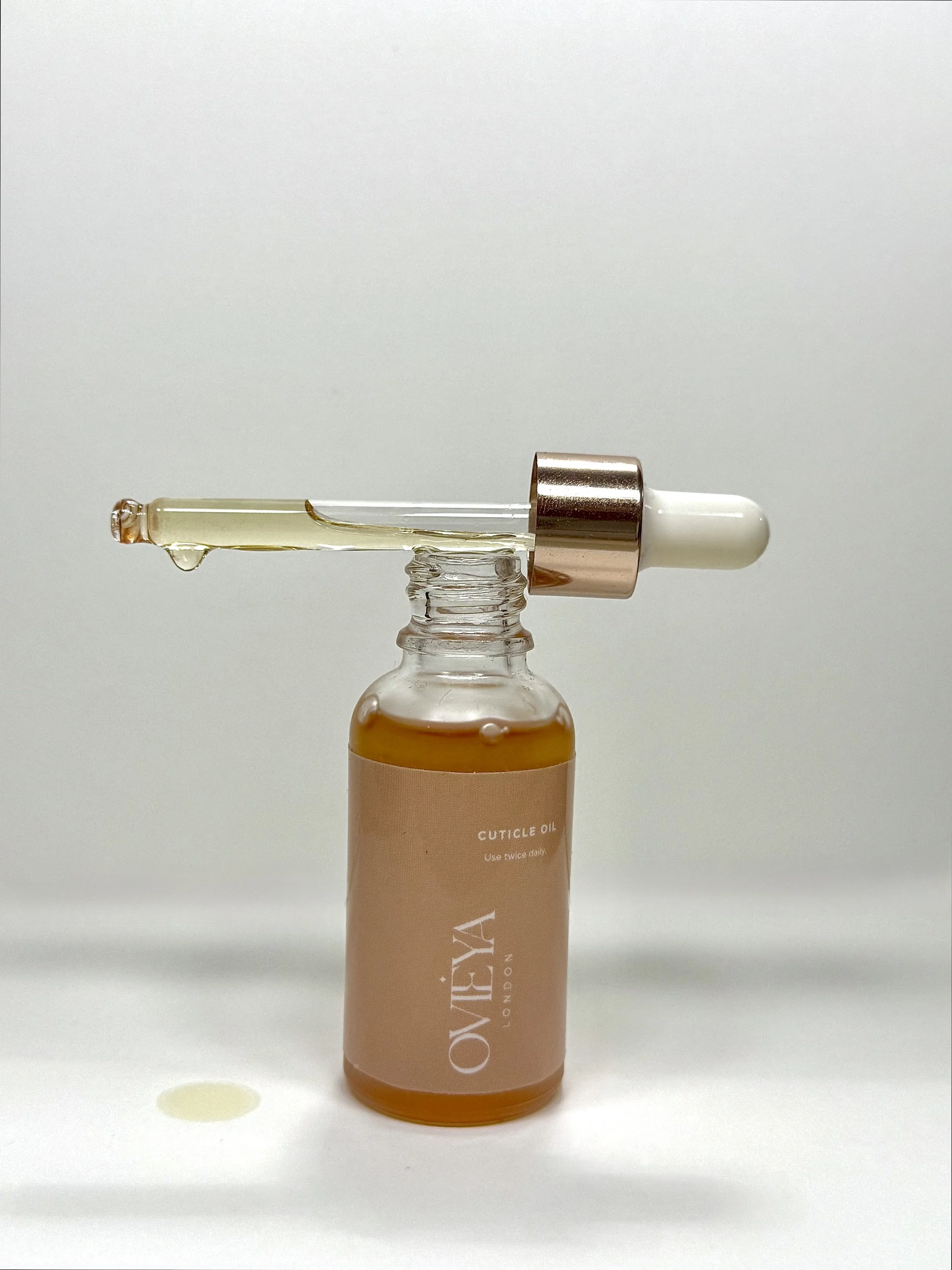 Cuticle Oil UK | Nail Growth & Hydrating Cuticle Oil | Ovieya London ...